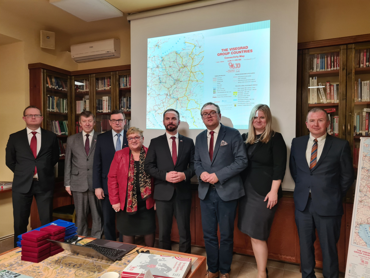 A visit by the presidiums of parliamentary groups for Polish-Slovak cooperation | OSW Centre for ...